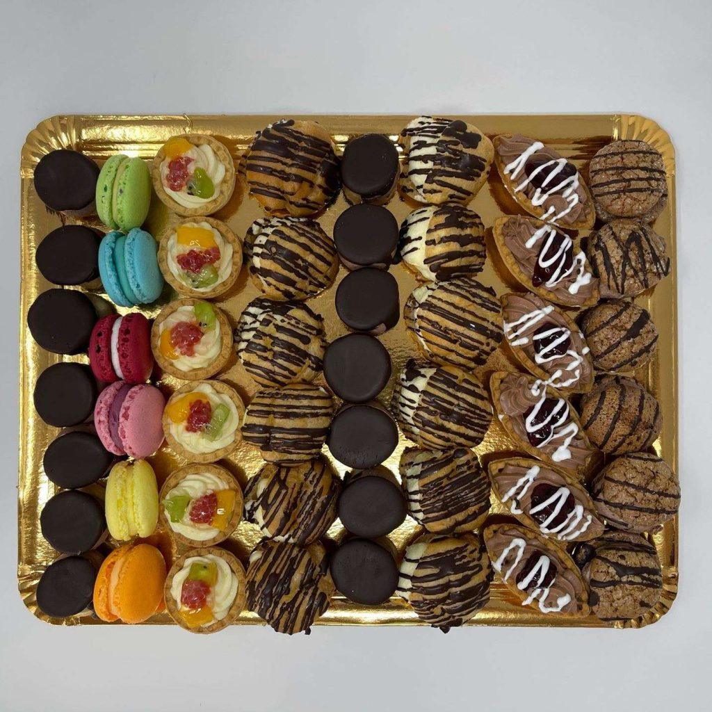 Ișler (bucată) - Delicii Sibiene - Comenzi online de torturi si ...